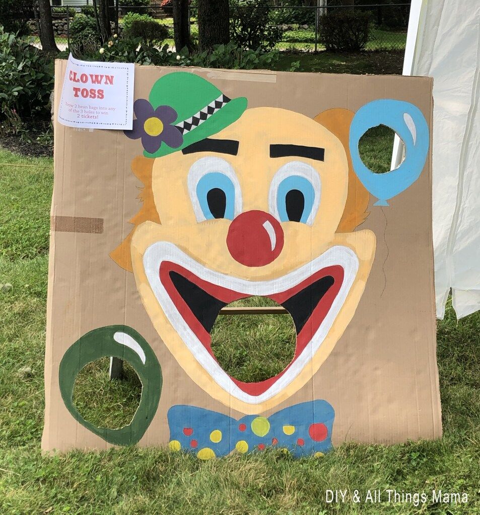 Clown Bean Bag Toss Carnival/Circus Game